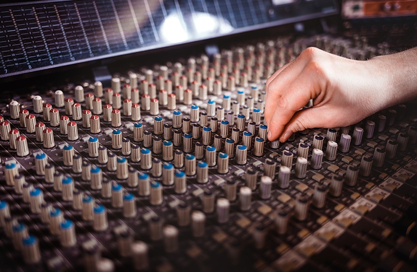 Qué hay que estudiar para ser productor musical: ¡infórmate aquí!